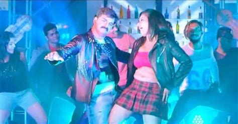 Sexy Video Bhojpuri Actress Monalisas Bold Dance Moves Are Not To Be