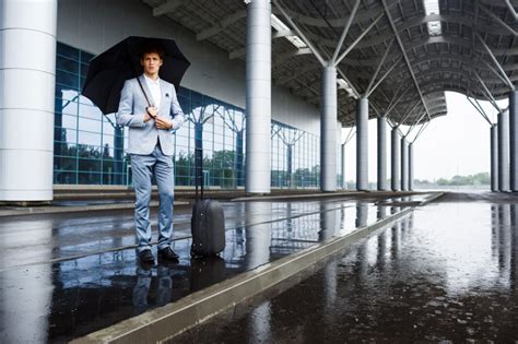 How Bioclimatic Design Principles Revolutionize Workspaces In Monsoon