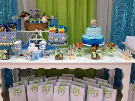 Bautizo Arca De Noe First Birthday Parties First Birthdays Noahs Ark