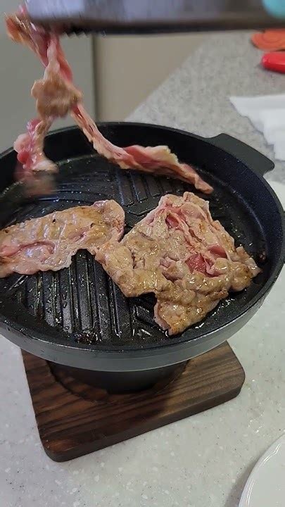 미니화로에 구운 엄마카세 차돌박이 Youtube