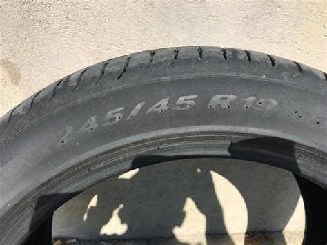 Goma Pirelli R19 te Reja | Klinë