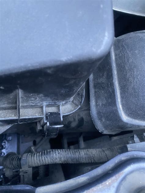 Скоба короба воздушного фильтра — Lexus GS (S190), 3 л, 2005 года ...