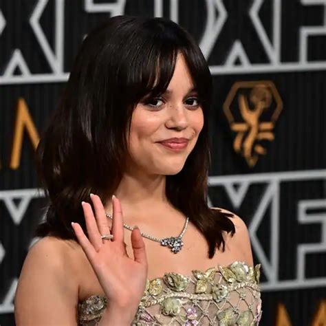 Premios Emmy 2024 Las Mejores Y Peores Vestidas De La Gala Mujerhoy