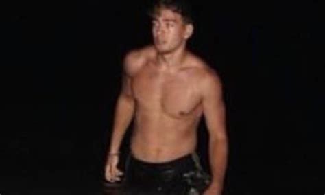 Chi Sacha Chang Il Enne Ricercato A Cuneo Per Aver Ucciso Il Padre E Un Amico Di Famiglia