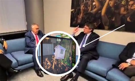 El Increíble Secreto Que Esconde La Foto Usada Por Puigdemont Para
