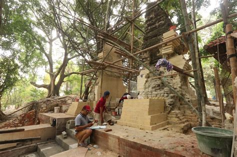 Pemugaran Gapura Makam Sunan Giri Gresik Libatkan Bpcb Jatim Gresik Satu
