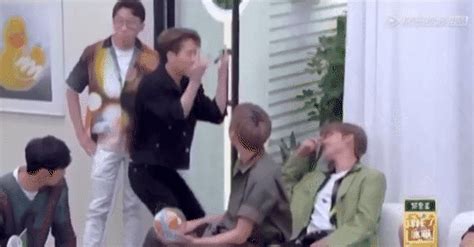 Nam Idol Dính Tin đồn Từng Hẹn Hò Với Lisa Vướng Nghi Vấn Mua Dâm Với