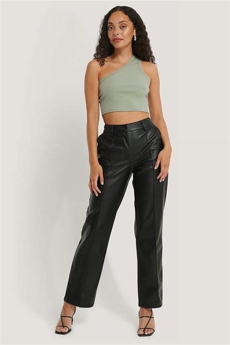 Mid Rise Pu Hose Schwarz Na Kd