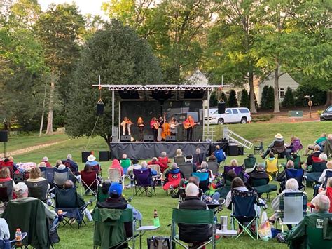 Reinhardt Bluegrass Festival Destination Cherokee