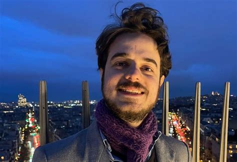 Entre Matemática e Física Felipe defende tese de doutorado IMPA