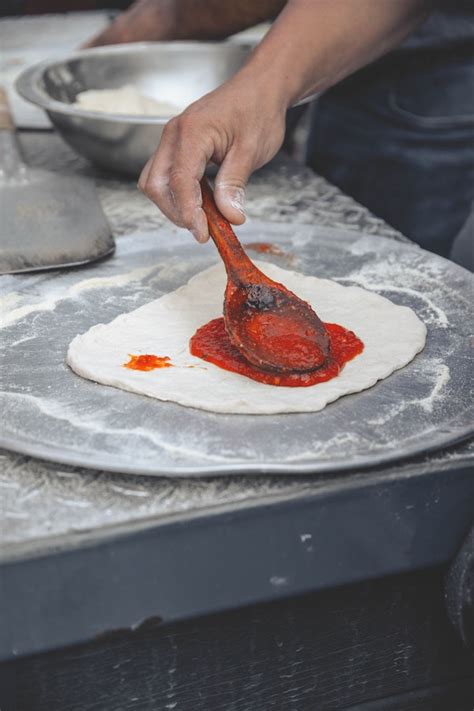La Sauce Tomate Parfaite Pour La Pizza Vivre La Pizza