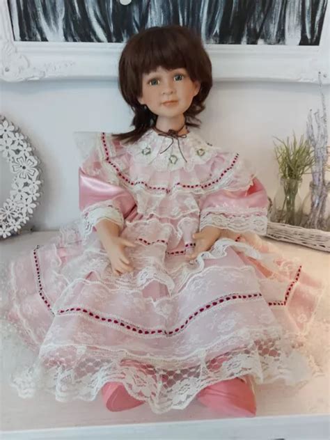 Njsf Wundersch Ne S Sse Gro E Porzellanpuppe Sammlerpuppe Eur