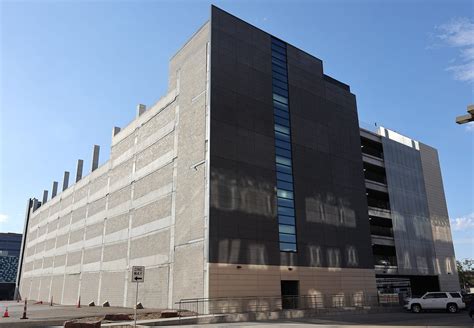 Sioux Falls City Hall Could Sell 21m Downtown Parking Ramp To Private