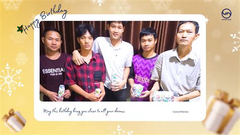 အခုချိန်ထိ “ရွှေဘဲ “ကိုရောက်တိုင်း ခေါက်ဆွဲကြော်ပဲ စားနေတုန်းလား 🫣 ဟင့်အင်း ရွှေဘဲ ရဲ့ ခေါက်ဆ