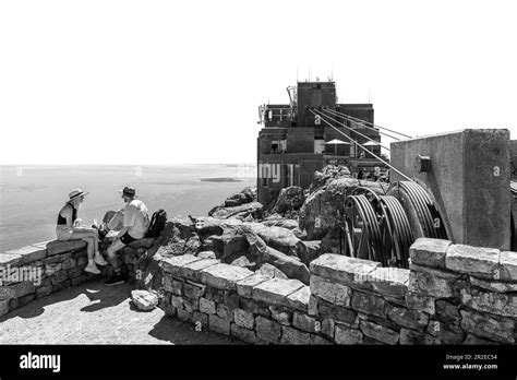 Cape Town South Africa Sep 14 2022 Tourists At A Viewpoint On