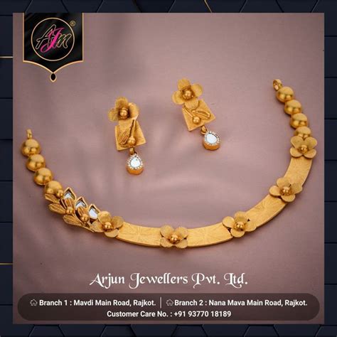 Pin By Jyot Bajwa On Gold Jewelry Gold Fashion Necklace Fancy Jewelry Necklace Silver