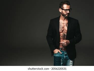 3 405 Naked Manager Images Stock Photos 3D Objects Vectors