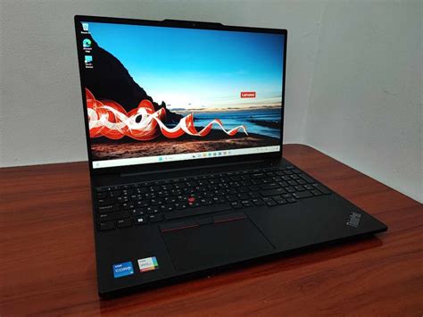 Lenovo Thinkpad E Gen I Th Gen Gb Intel Iris Xe Gb Computers Tech Laptops
