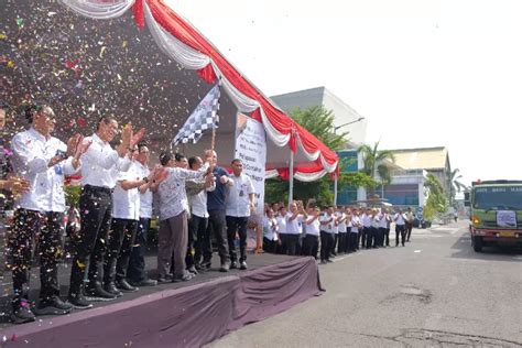 Inka Grup Ekspor 60 Unit Gerbong Barang Ke Selandia Baru Kabar Bumn