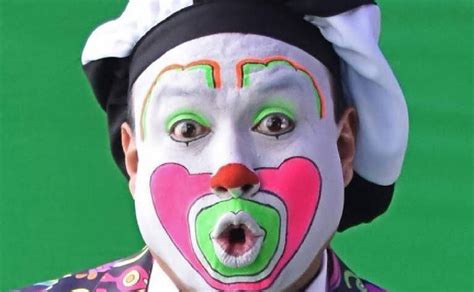 Brincos Dieras En El Hospital De Emergencia Famoso Payaso