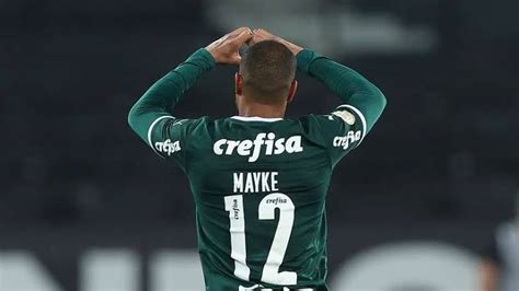 Vídeo Em fase artilheira Mayke abre o placar para o Palmeiras