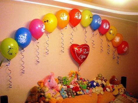 Как украсить комнату шарами идеи украшений для праздника