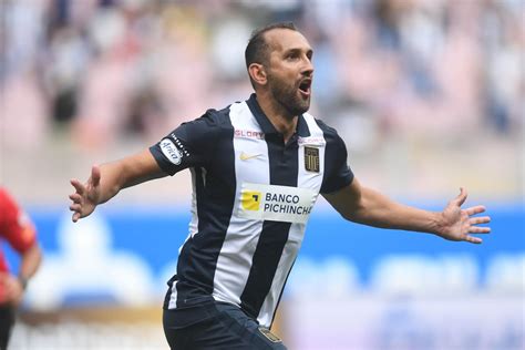 Rompiendo redes y récords Todos los goles de Hernán Barcos en Alianza Lima