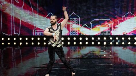 Męski taniec brzucha w jedenastej edycji Mam Talent TVN