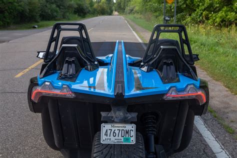 The Polaris Slingshot R Is A 3 Wheel Pocket Rocket Begging For