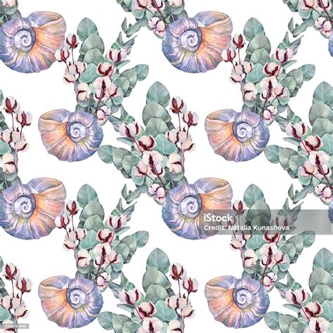 수채화 완벽 한 패턴과 조개껍데기와 꽃다발 유칼립투스와 흰색 배경에 목화 분기 결혼 축하를 위한 식물 녹색 은색 잎 포장과