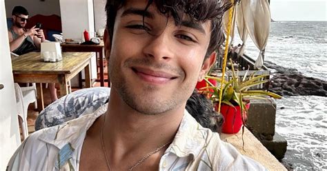 Shirtless Bollywood Men Cute Indian Guy In The Shower Hot Snaps Of A
