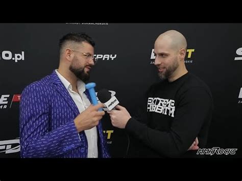 Wojtek Gola o realnych konfliktach między zawodnikami Dziesiątki osób dziennie chce się bić na