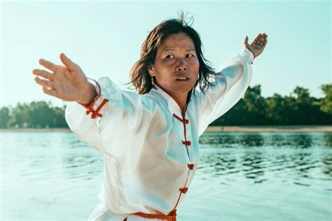 Premium Photo Tai Chi On Lake