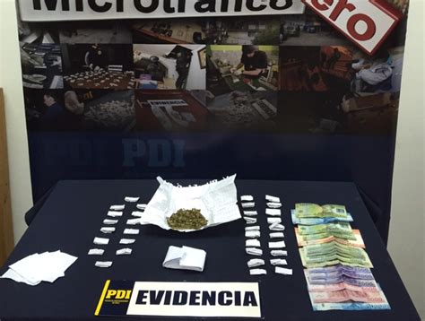 Jóvenes Que Vendían Drogas En El Centro De Arica Fueron Detenidos