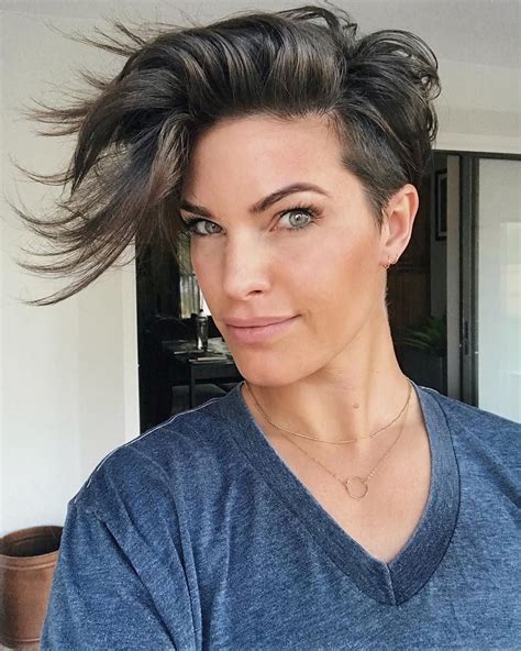 Deborah Lutzs Instagram Twitter And Facebook On Idcrawl