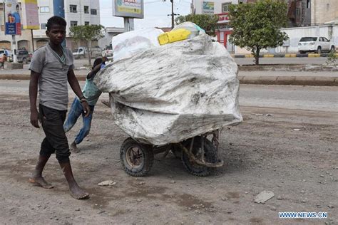 Yemen Deports Illegal African Migrants Over Coronavirus Concerns