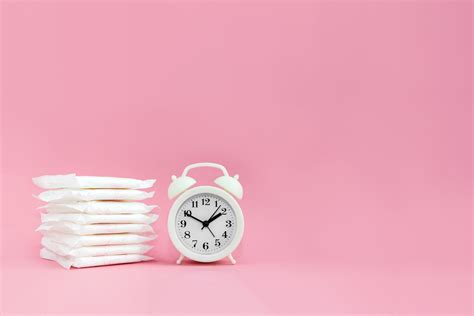 Pourquoi Les Femmes Ont Leurs Règles De Plus En Plus Tôt Science Et Vie