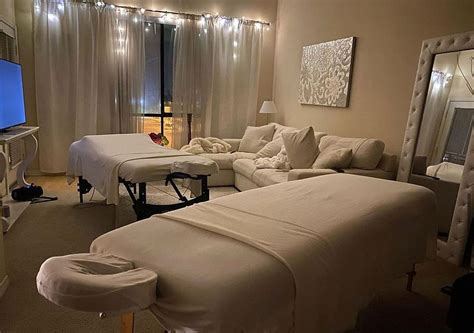 Massagesking Calgary Masseur Massages King Calgary