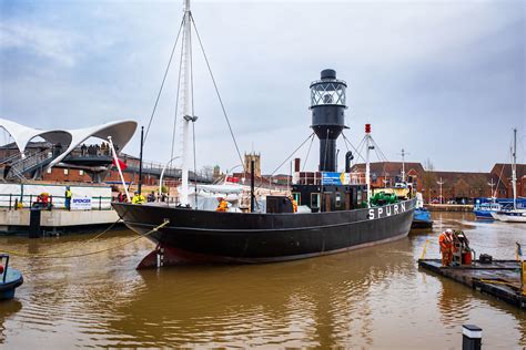 Gallery Spurn Lightship Makes Final Journey To New Home Maritime