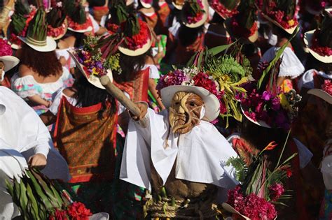 Realizan tercer recorrido de la Danza del Pochó en Carnaval Tenosique