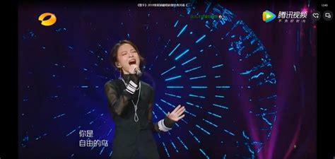 一首《阿刁》讓我再次認識張韶涵 每日頭條