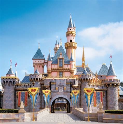 Categorydisneyland Fictional Characters Wiki Fandom Powered By Wikia