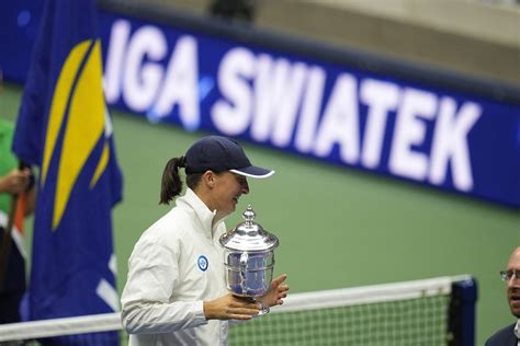 Iga Świątek W Pięknej Sesji Zdjęciowej Po Triumfie W Nowym Jorku