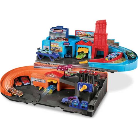 Трек Хот Вилс Ультра Складывается в Чемодан Hot Wheels Ultra Hots Sto ...