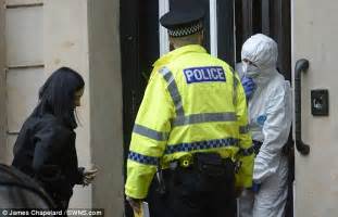 Police Investigating Unexplained Sudden Death Of Girl Daily Mail Online
