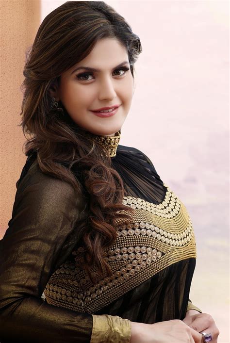 «zareen Khan Hd Wallpapers