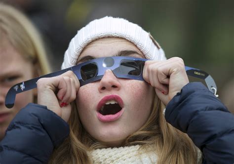 Total Solar Eclipse 2017 How To Watch Safely And When Newsweek