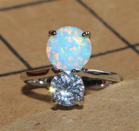 White Fire Opal Topaz Ring Gems Silver Jewelry Sz 6 Chic Cocktail