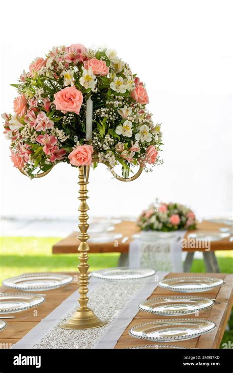 Vertical Image Of A Table Flower Arrangement Stock Photo Alamy