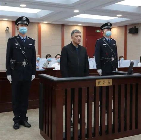 一审宣判！刘新云被判处有期徒刑十四年省公安厅被告人中级人民法院